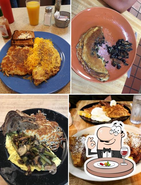 Crystal Cafe & Grill, Minneapolis - Restaurant menu, prices and reviews