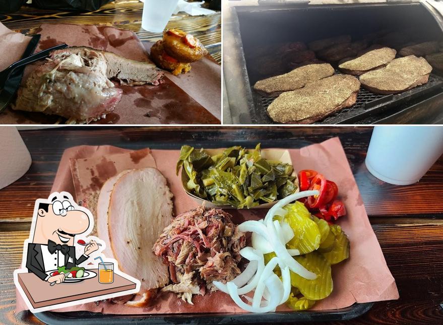 Evie Mae's BBQ in Wolfforth - Restaurant menu and reviews