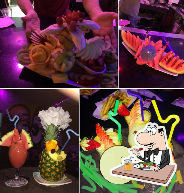 ROJINA graffiti cafe, Dubai - Restaurant menu and reviews