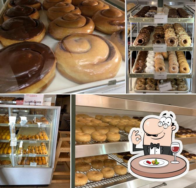Donut Crown, Austin - Restaurant menu, prices and reviews