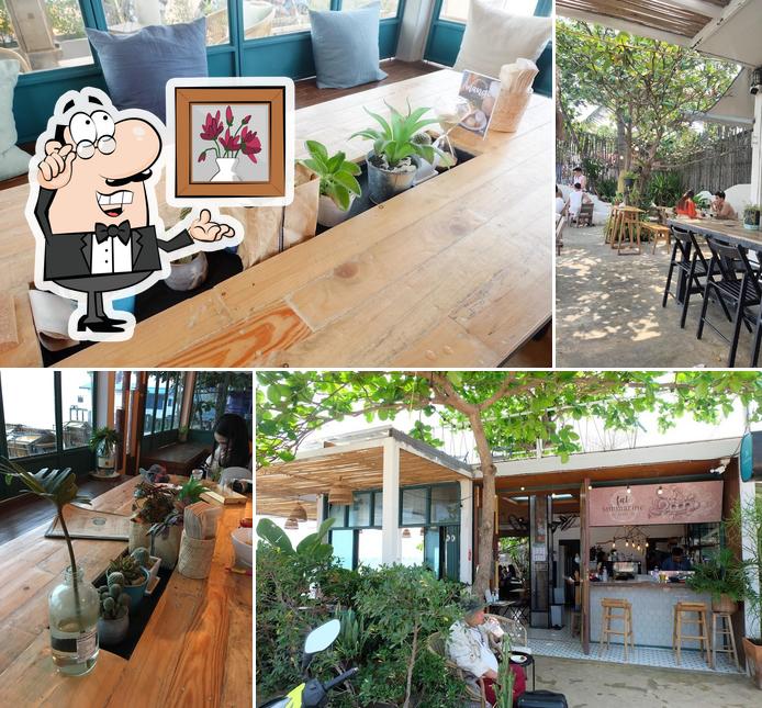 Fat Submarine Cafe and Restaurant, Pattaya City - Restaurant reviews