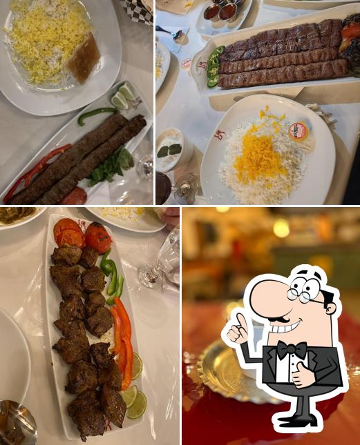 Café Toranj Plateau, Montréal - Restaurant menu, prices and reviews