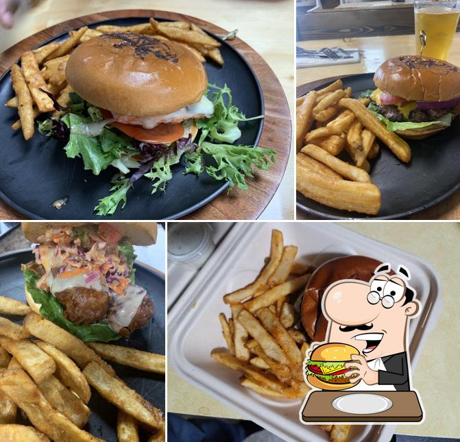 Alaskan Burger & Brew in Anchorage - Restaurant menu and reviews