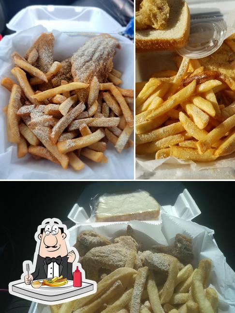Fresh Fish & Fry - Crack Chicken, Lansing - Restaurant menu, prices and ...