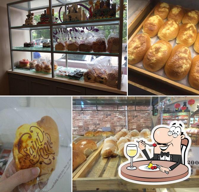 Saint Anna Bakery, Jakarta, The Food Hall - Restaurant menu and reviews