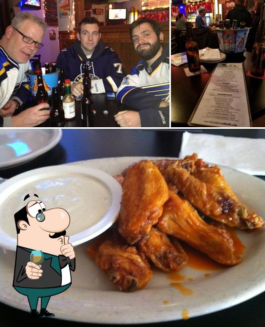 The Mack (Bar & Grill), 4615 Macklind Ave in St. Louis - Restaurant ...