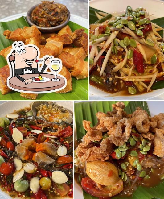 Zaab Eli (แซ่บอีลี่) – เดอะมอลล์บางแค, Бангкок - Меню, цены и отзывы о ...