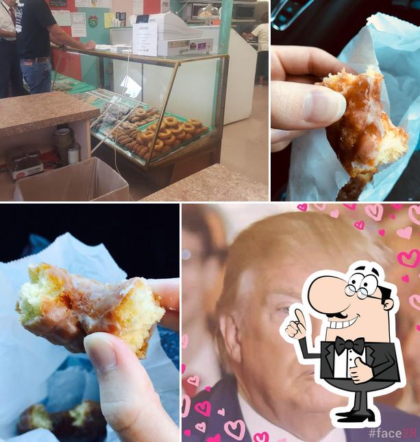 Colonial Do-nut Shop in Taunton - Restaurant menu and reviews