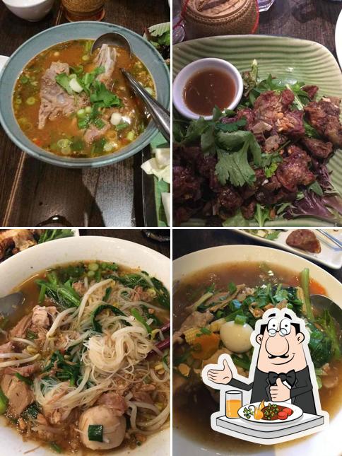 Tomtoon Thai Noodle Cafe in Abbotsford - Restaurant menu and reviews