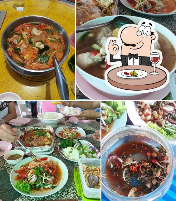 ครัวกำไลทอง, Ban Tok - Menú del restaurante, precios y reseñas