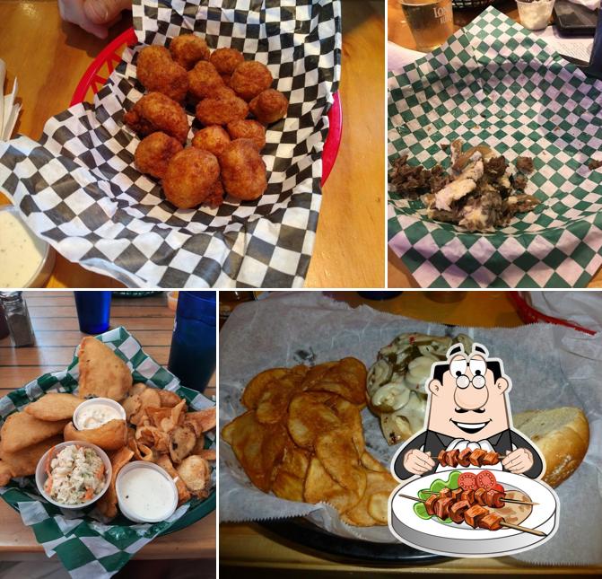 Hang Ten Grill, Carolina Beach - Restaurant menu, prices and reviews