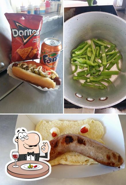 Weenie Wrangler Hot Dog Stand in Cheyenne - Restaurant reviews