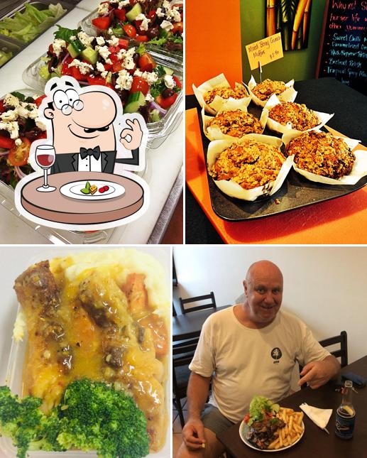 Bamboo Snack Shack, Holloways Beach - Restaurant menu, prices and reviews