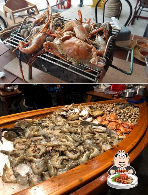 อารมณ์ดีซีฟู้ดบุฟเฟ่ต์ Aromdee Seafood Buffet restaurant, Phuket - Restaurant reviews