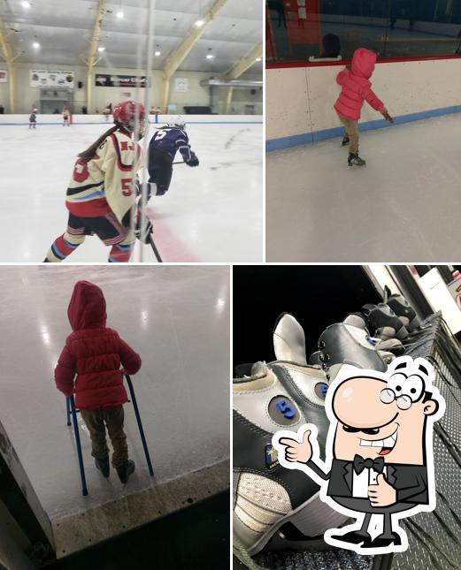Ice Land Skating Center in Hamilton Township - Restaurant reviews