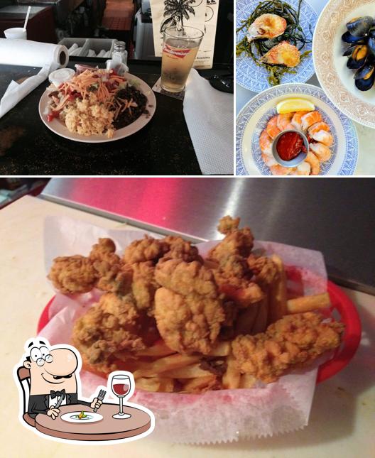 Half Shell Lounge, Fort Myers - Restaurant menu, prices and reviews