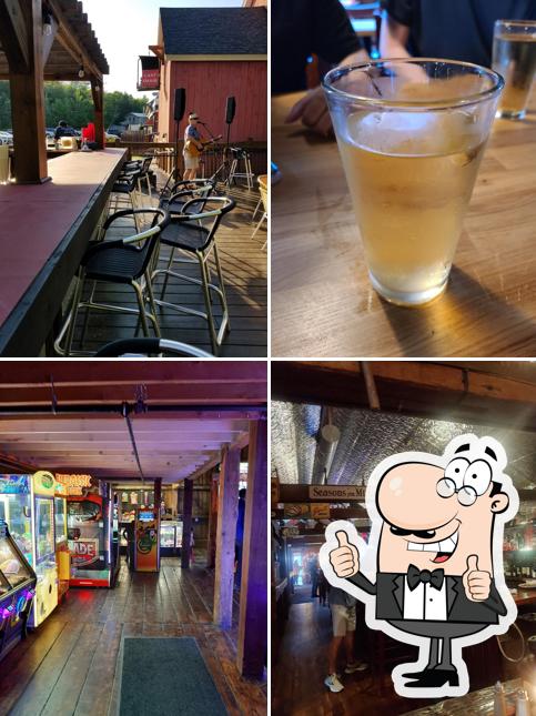 The Last Chair Bar & Grill, 267 Vermont Rte 100 in Dover - Restaurant ...