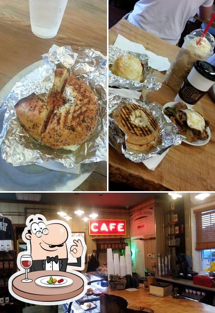 Rise Up Coffee Roasters in Easton - Restaurant menu and reviews
