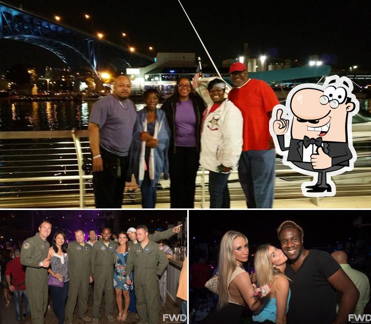 FWD Day + Nightclub, Cleveland - Opiniones del restaurante
