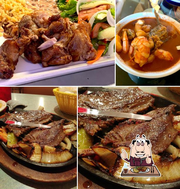 Top 2 restaurants with mexican burger in Lockhart, february 2026 ...