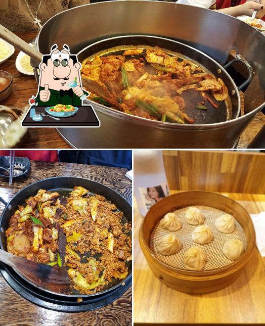 Yoogane restaurant, Seoul, 8 Myeongdong 4-gil - Restaurant menu and reviews