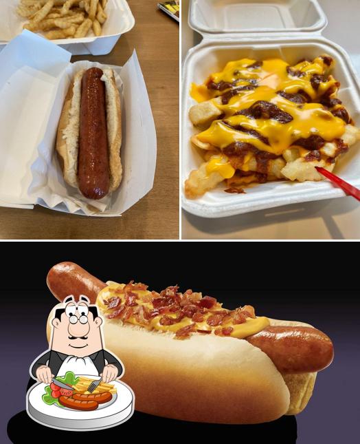 Nathan's Famous, Carmel - Restaurant menu, prices and reviews