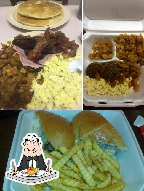 Louis Deli in Houston - Restaurant menu and reviews