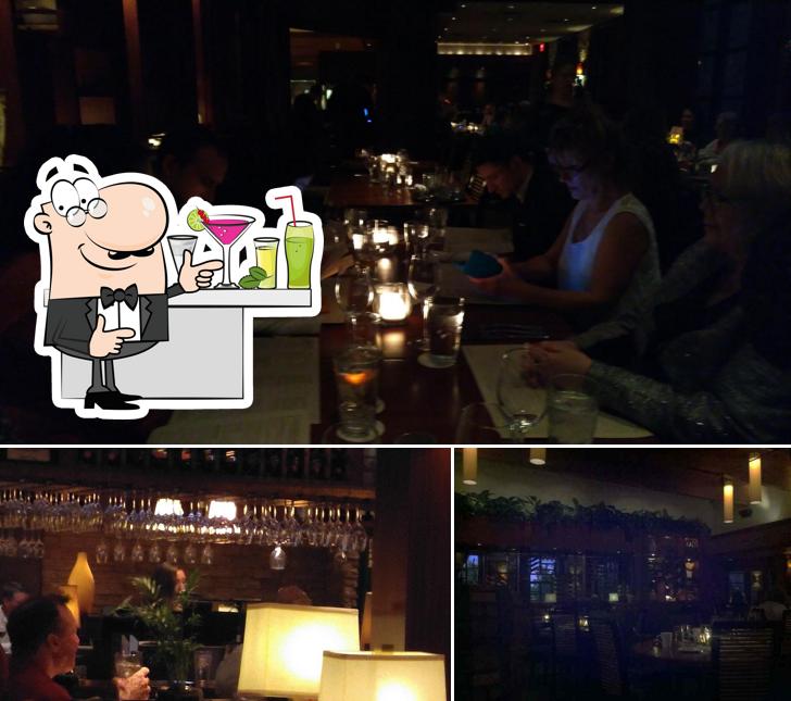 Seasons 52, 1770 E Higgins Rd in Schaumburg - Restaurant menu and reviews