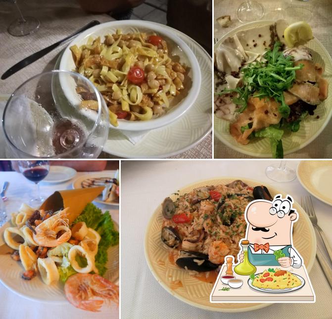 I Tarocchi Ristorante-Pizzeria-Relais-Piscina-Bar-Parco Giochi, Porto ...