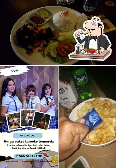 Yellow River Karaoke & Spa, Sariharjo - Restaurant menu, prices and reviews