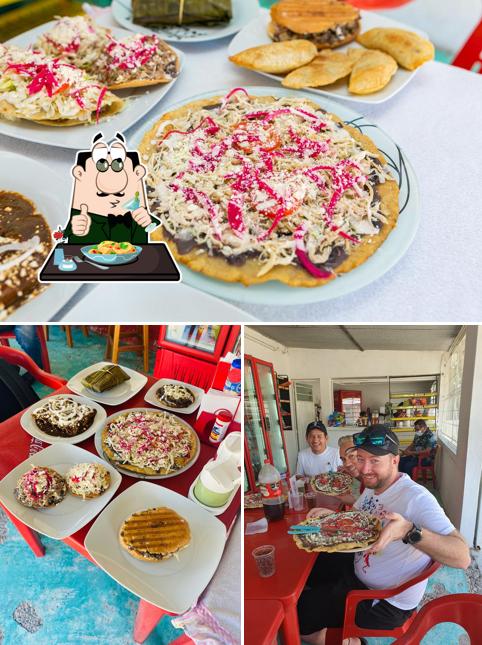 Antojitos Gely, Tenosique de Pino Suárez - Menú del restaurante ...