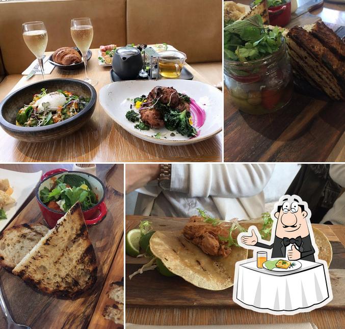 Hunter's Kitchen & Bar in Melbourne - Restaurant reviews