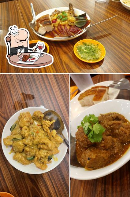 Shiok Shiok Singapore Famous Hawker Food - Blue Ridge, Quezon City ...