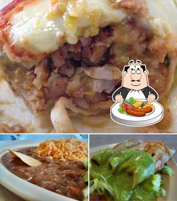 Tapia's Mexican Food, Montebello - Menú del restaurante, precios y reseñas