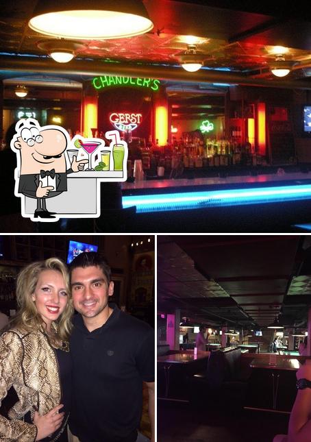Melrose Billiard Parlor in Nashville - Restaurant reviews