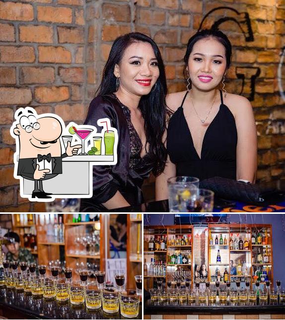 Little Saigon Cafe, Ho Chi Minh City, 99 Đ. Hồ Tùng Mậu - Restaurant ...