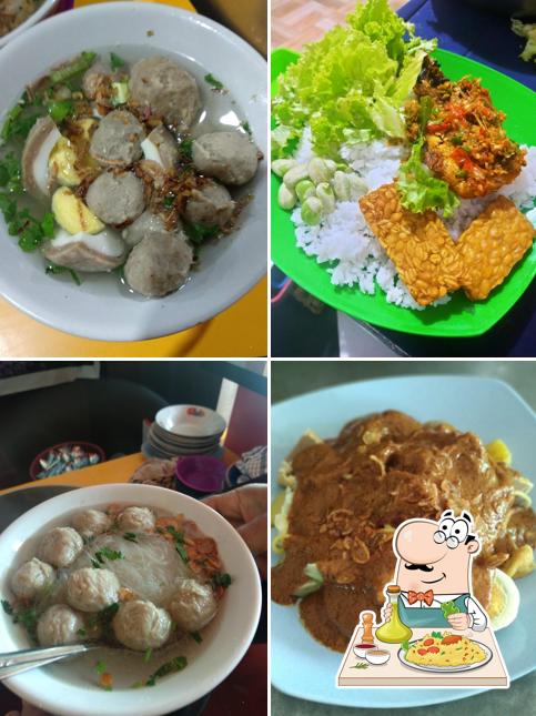 Mie Ayam Bakso Mas Tardik, Painan - Restaurant menu, prices and reviews