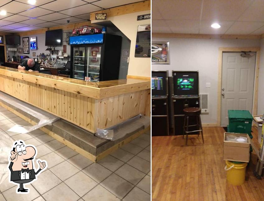 Simple bar and grill, Juneau - Restaurant menu, prices and reviews
