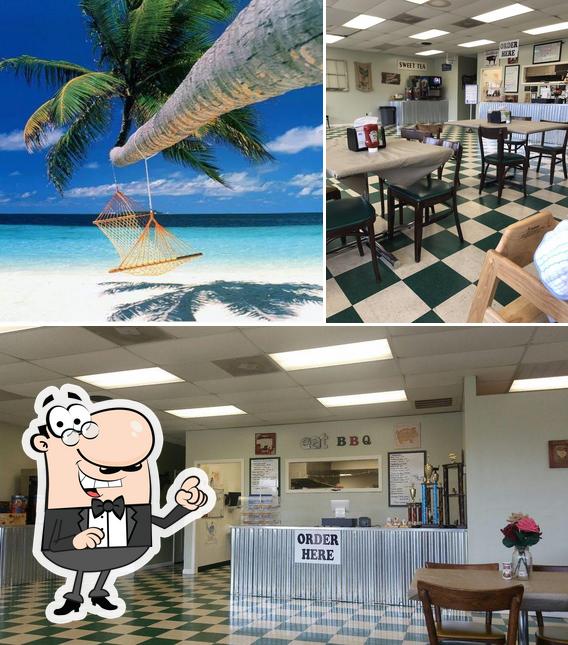 R&R BBQ, 3703 Crawfords Cove Rd in Odenville - Restaurant menu and reviews