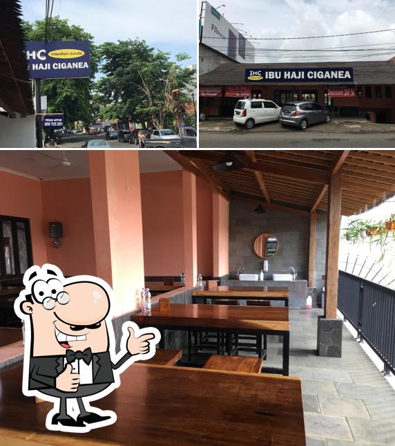 Rumah Makan Ibu Haji Ciganea (IHC) restaurant, Purwakarta, Jl. Laks ...
