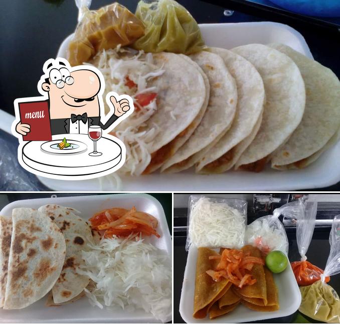 Tacos El Remolque restaurant, Lomas de San Martín - Restaurant reviews