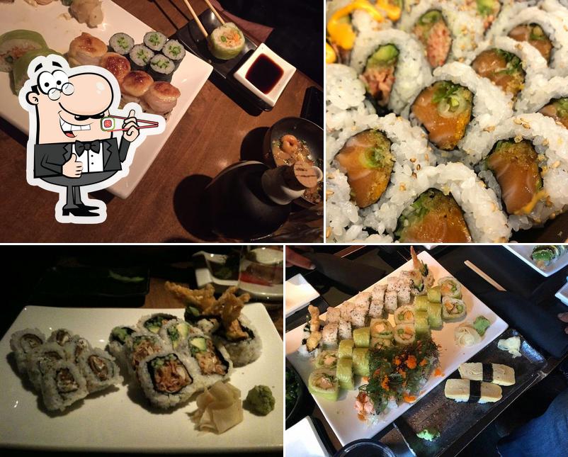 Ronin Sushi in Royal Oak - Restaurant menu and reviews