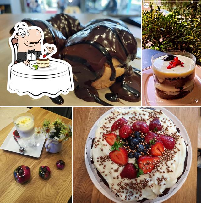 Firuze cafe (Firuzeli Tatlar), Istanbul - Restaurant menu and reviews