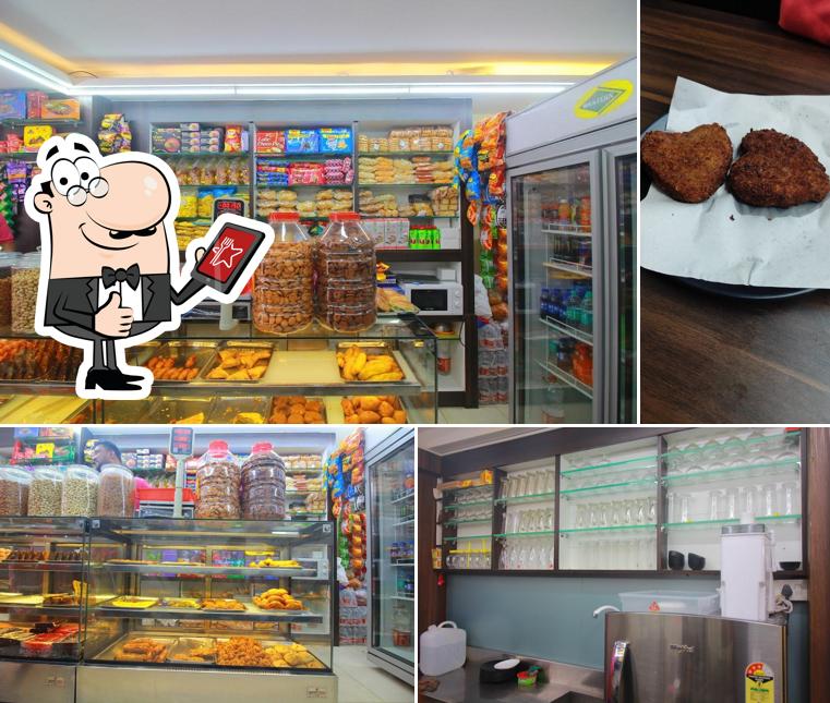 Taj Live Snacks, Gonikoppal - Restaurant menu, prices and reviews