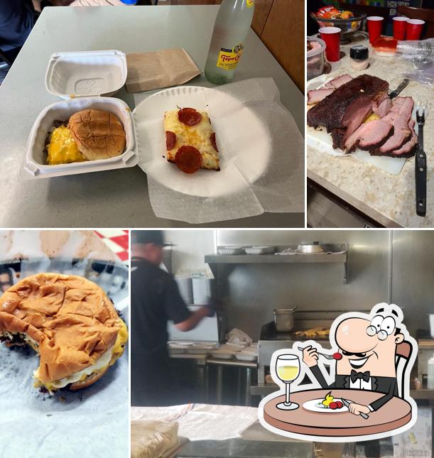 The Friendly, San Diego - Restaurant menu, prices and reviews