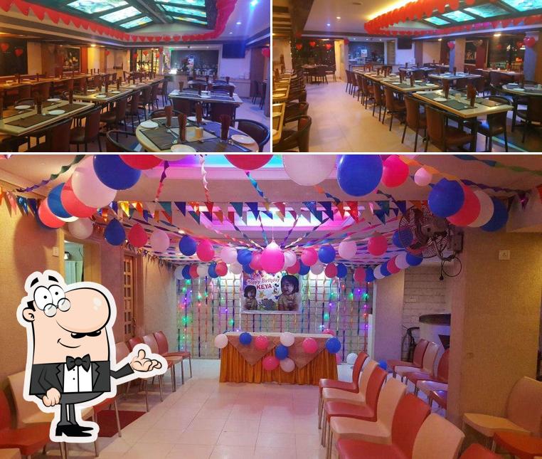 Anjoy, Vadodara - Restaurant menu, prices and reviews