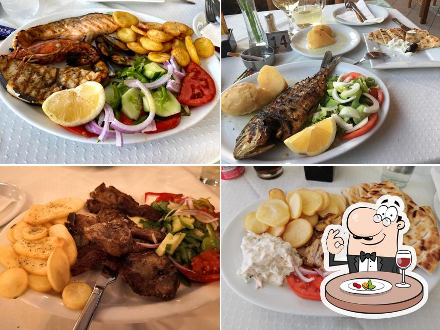 Top 7 restaurants with greek salad in Planos, september 2025 ...