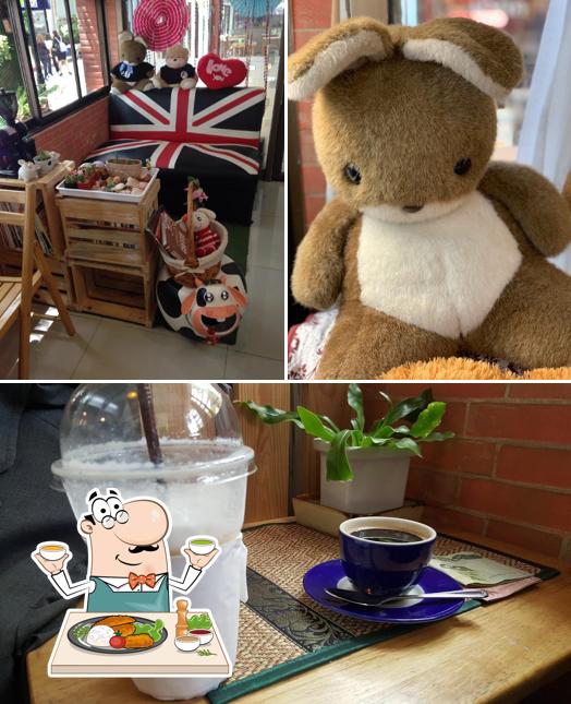 At Here Cafe', Bangkok - Restaurant reviews