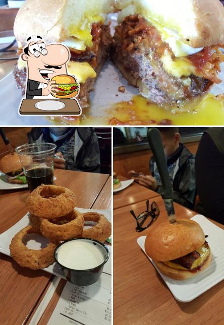 Liberty Burger Richardson, Richardson - Restaurant menu, prices and reviews