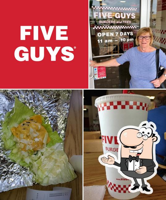 Five Guys, 17819 Tamiami Trail in North Port - Restaurant menu and reviews
